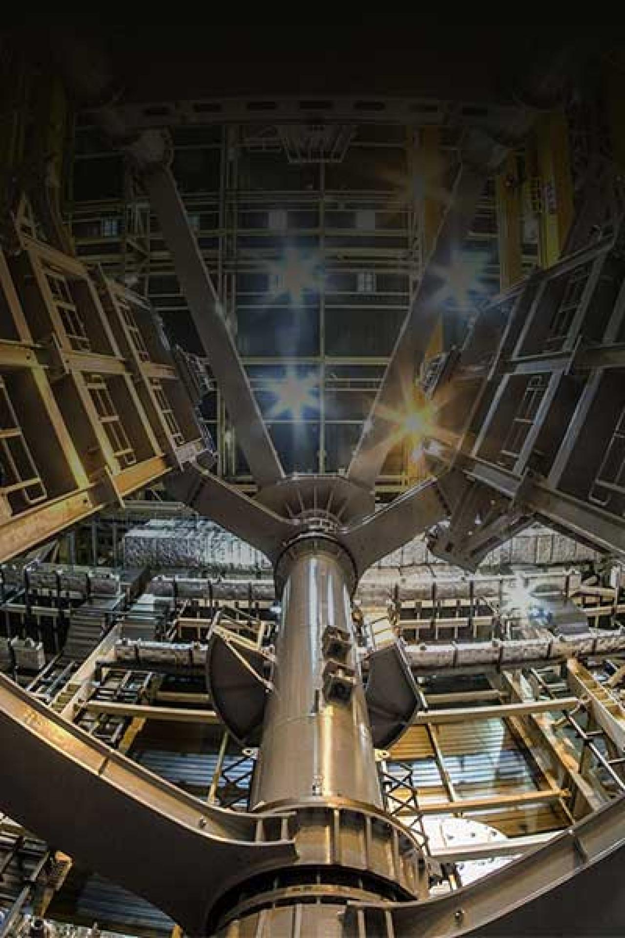 Extra-large tool assembly | CNIM Systèmes Industriels